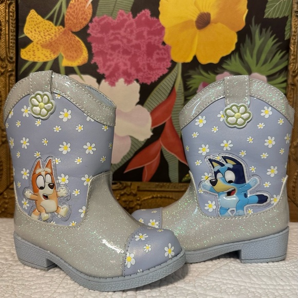 Bluey | Shoes | Glittery Light Up Bluey Boots | Poshmark